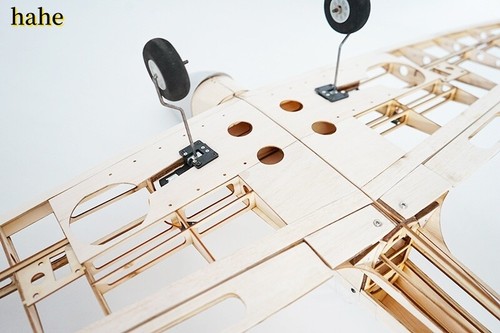 WWII British Spitfire Fighter RC Model Balsa Wood Aircraft KIT Skin ...