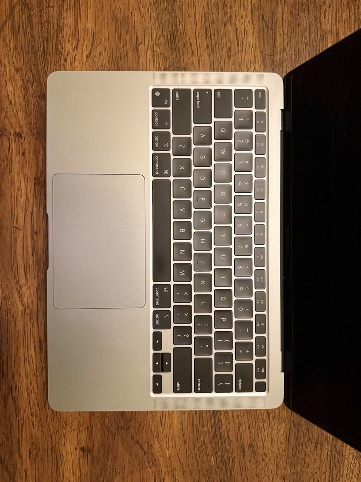 Apple MacBook M1 Air 16 GB Ram 512 GB storage | eBay