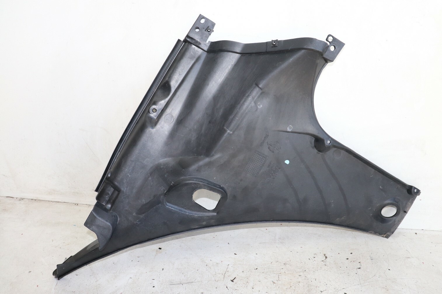Ferrari 488 GTB Under Windscreen Trim Panel RHS RHD 87149300 J159 | eBay