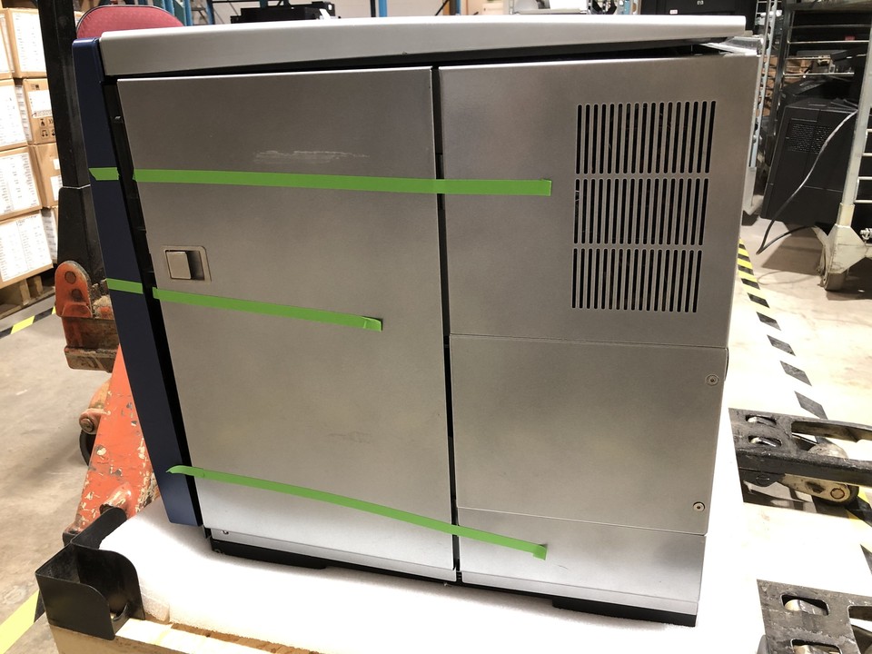 Yeti Cell Analyzer Propel Labs ZE5 Bench Top 4 Laser Fluorescence ...