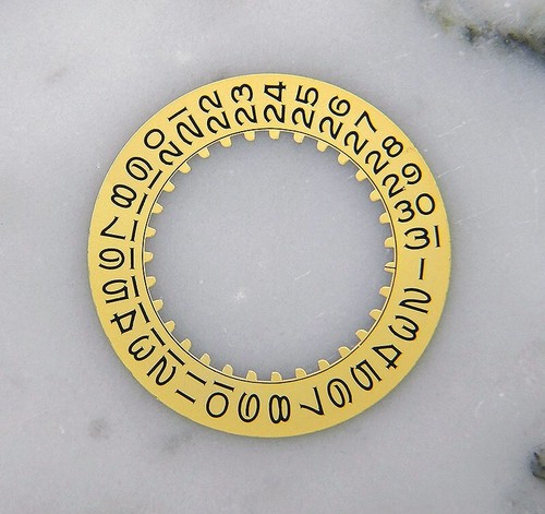 Genuine Rolex Yellow Gold Metallic Date Disc Cal. 3035 Submariner GMT ...