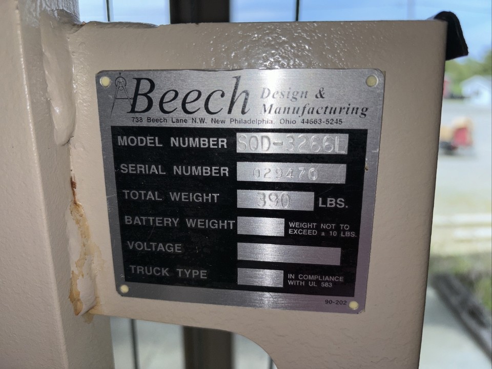 BEECH SQUARE D Breaker Lift Truck SQD-3266L | eBay