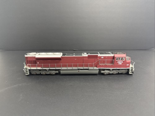 HO Scale Kato 37-6360 SD90/43MAC Diesel Locomotive CEFX #118 CIT H0 A ...