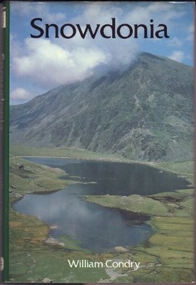 Snowdonia (David and Charles Britain) by Condry, William M. Hardback ...