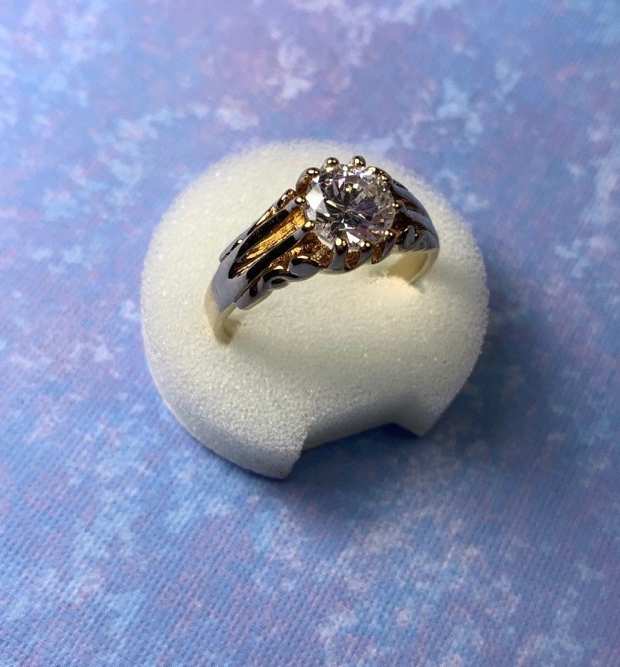 Signed SETA male or female ring w/ clear crystal gold tone (NOS without ...