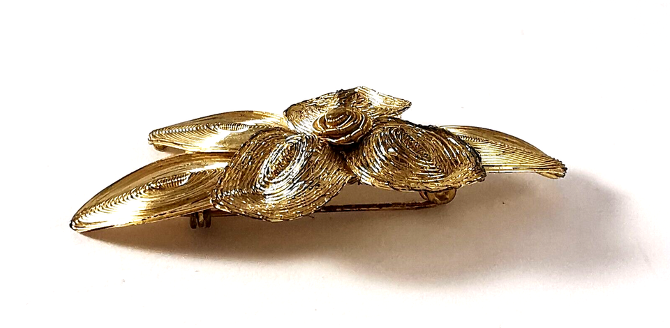 Vintage Filigree Brooch Flower Handmade Wire Hand Art Work Gilded Metal ...