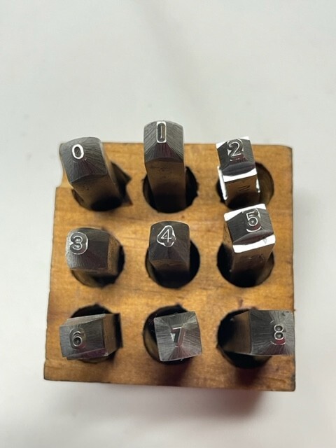 Y114 Set