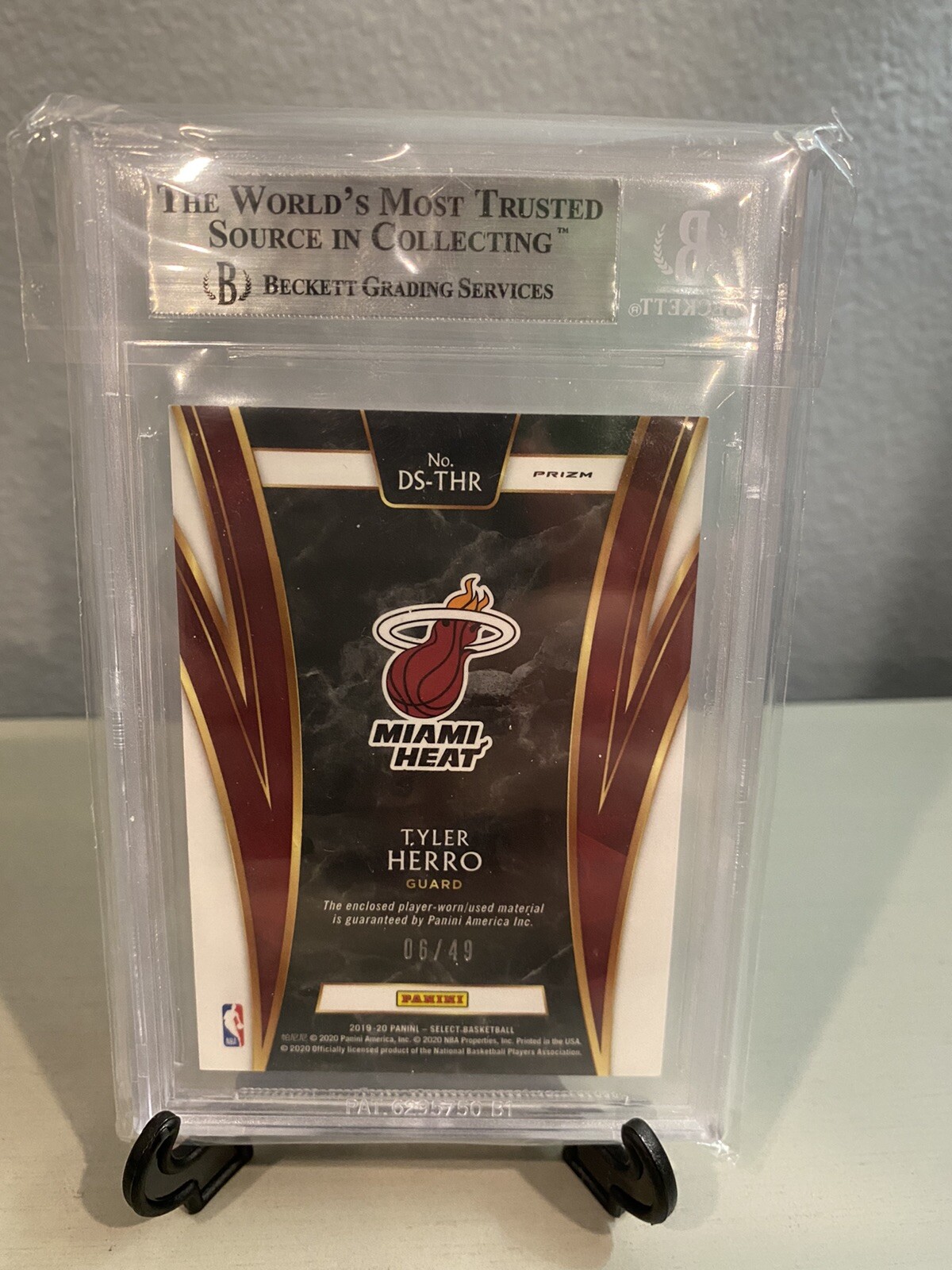 2019-20 Panini Select - Draft Selections Memorabilia Tyler Herro #DS ...