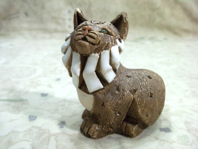 ARTESANIA RINCONADA CLAY POTTERY HAND CARVED LYNX CAT URUGUAY SIGNED ...