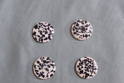 Vintage Set 0f 4 Black Fleck White Lucite Round 2 Hole Sew Through Disc ...
