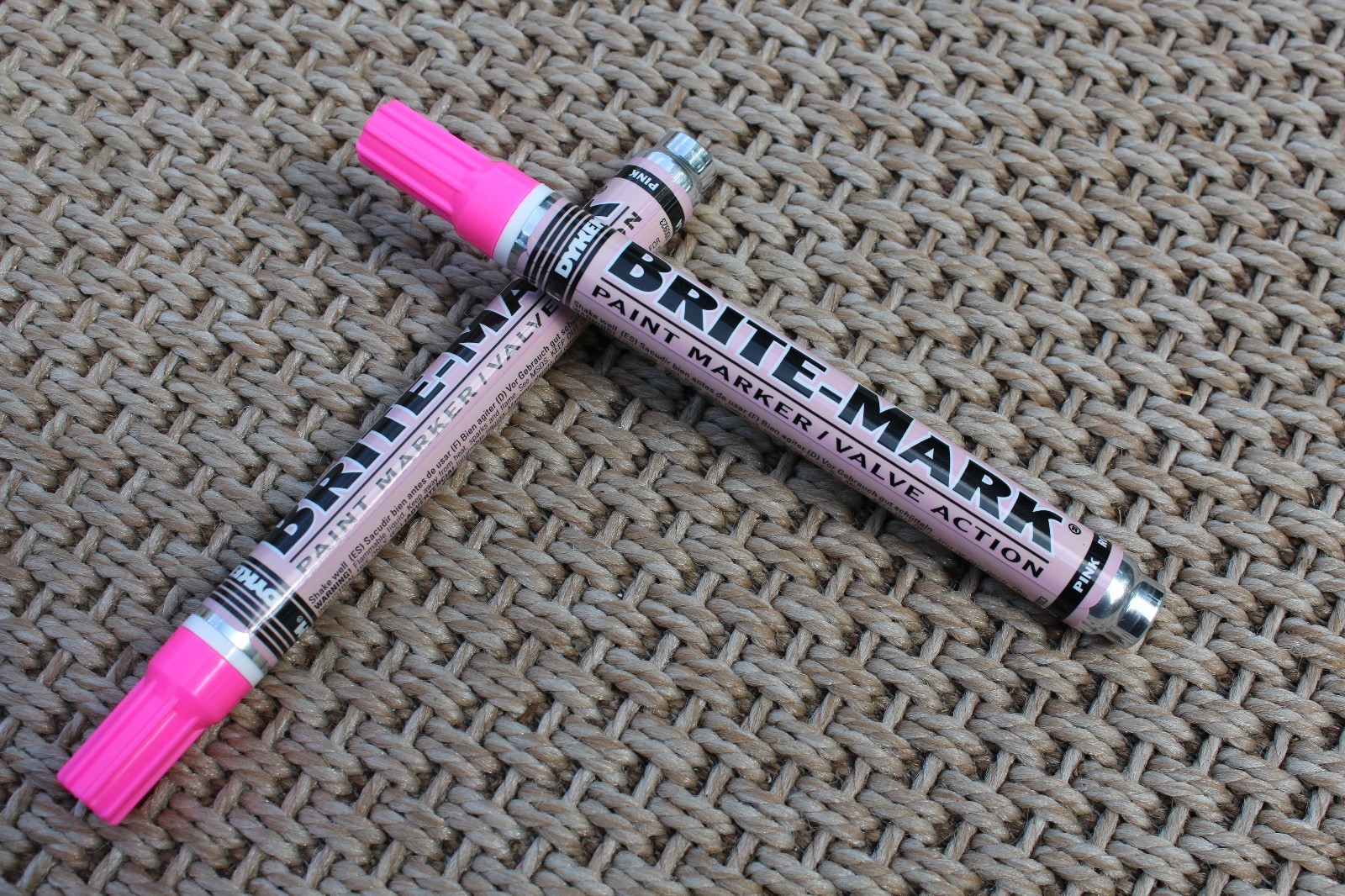 Dykem Brite Mark 2pk Industrial and All Purpose Paint Markers (PINK) | eBay