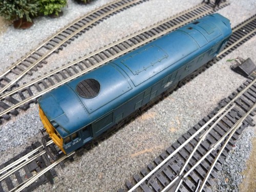 Hornby BR blue class 25 loco for OO gauge model train set | eBay UK