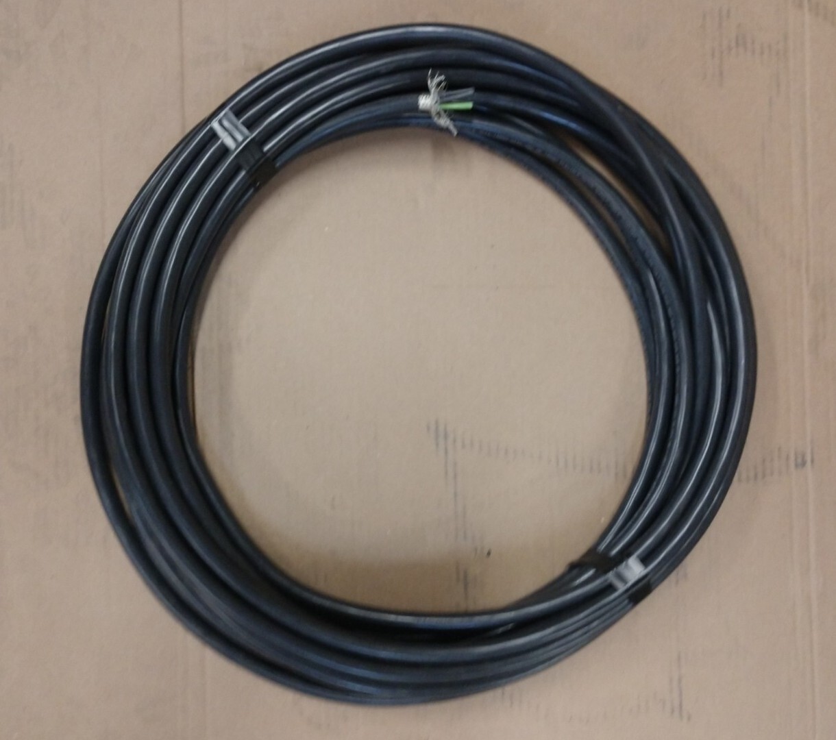 50' - Beldon - 29500 - UFD Cable - 4C16 1000V WTTC - 16/4 Flexible ...