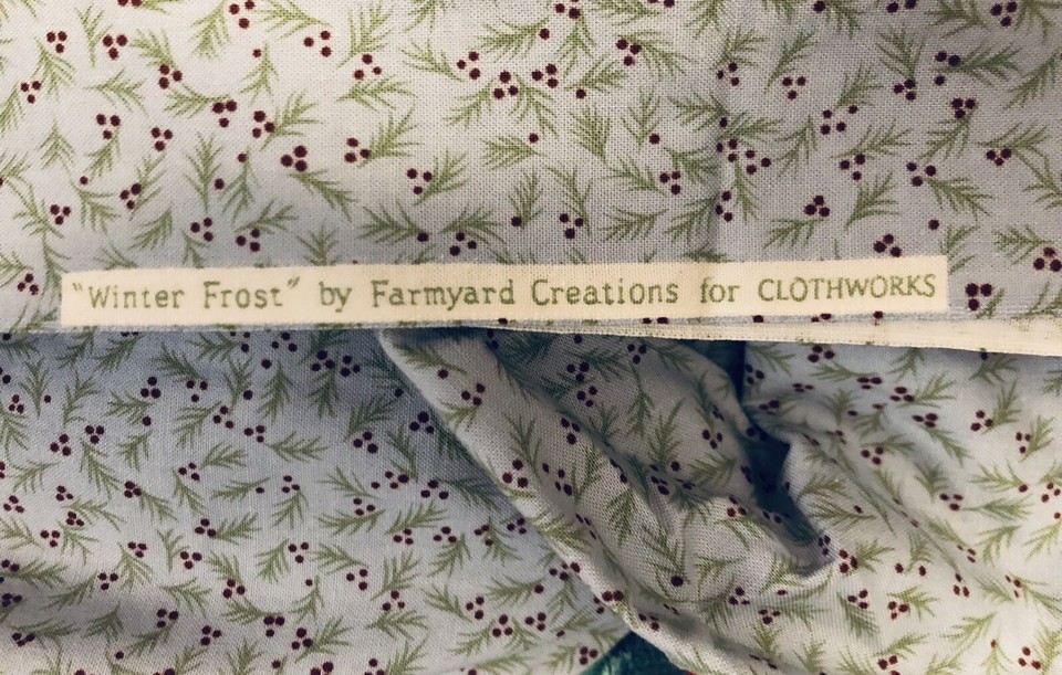 Winter Frost by Farmyard Creations for Clothworks Branches & Berries BTFQ | eBay