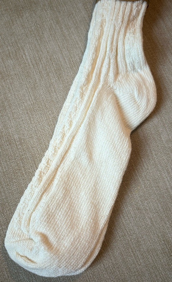 Vintage Ivory Cable Knit Socks Knee High 10-12 Cotton Nylon Blend 22 ...