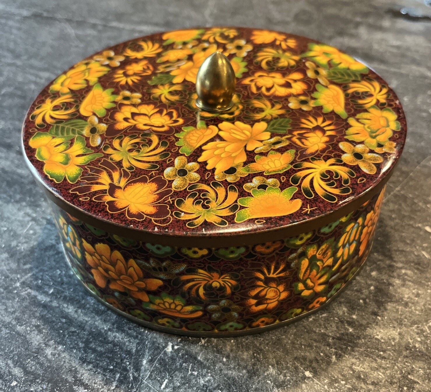 Vintage Daher Yellow Lily Pad Floral Lid Covered Tin Box Round ...