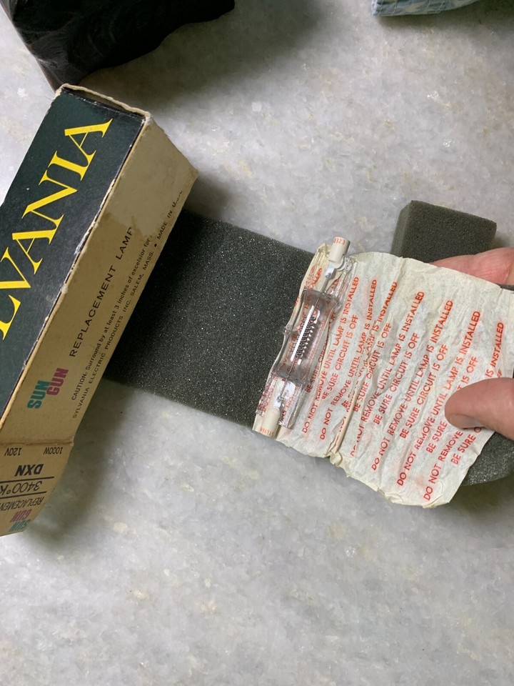 Vintage Sylvania 3400 Degree K 1000 W 1000W Watts DXN Sun Gun Light ...