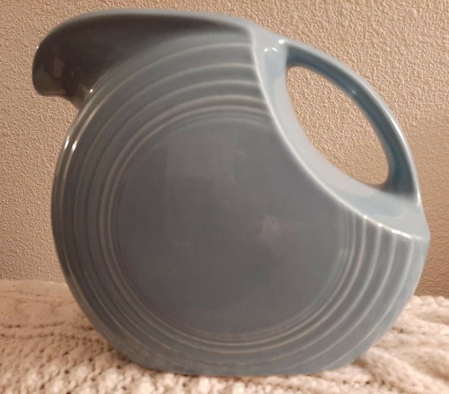 Fiesta Periwinkle Blue Pitcher, 64 oz, Fiestaware, good condition | eBay
