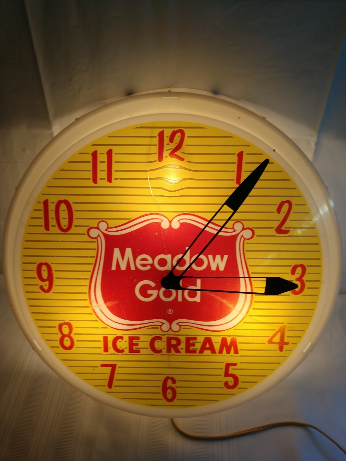Vintage Meadow Gold Ice Cream Milk Dairy Clock Lighted Works. | eBay