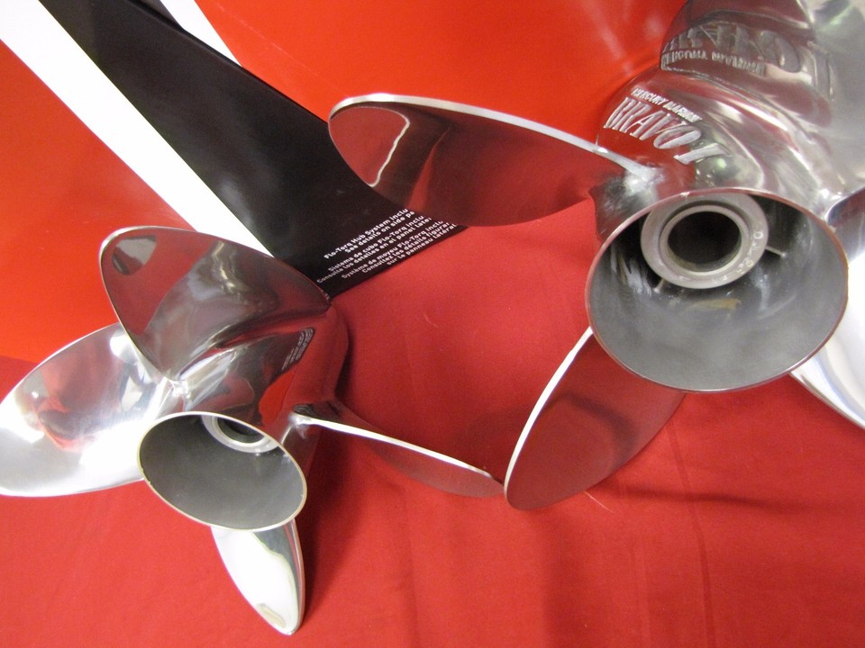 Bravo I FS Pro Finished Prop Set 48- 8M0071090 & 48- 8M0064469 24 P L ...