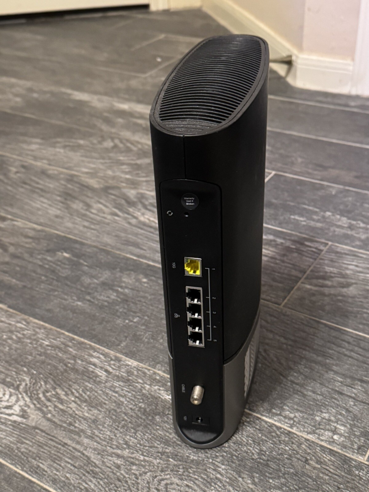 ARRIS SURFboard G36 DOCSIS 3.1 Wi-Fi 6 Cable Modem - Black 850030172037 ...