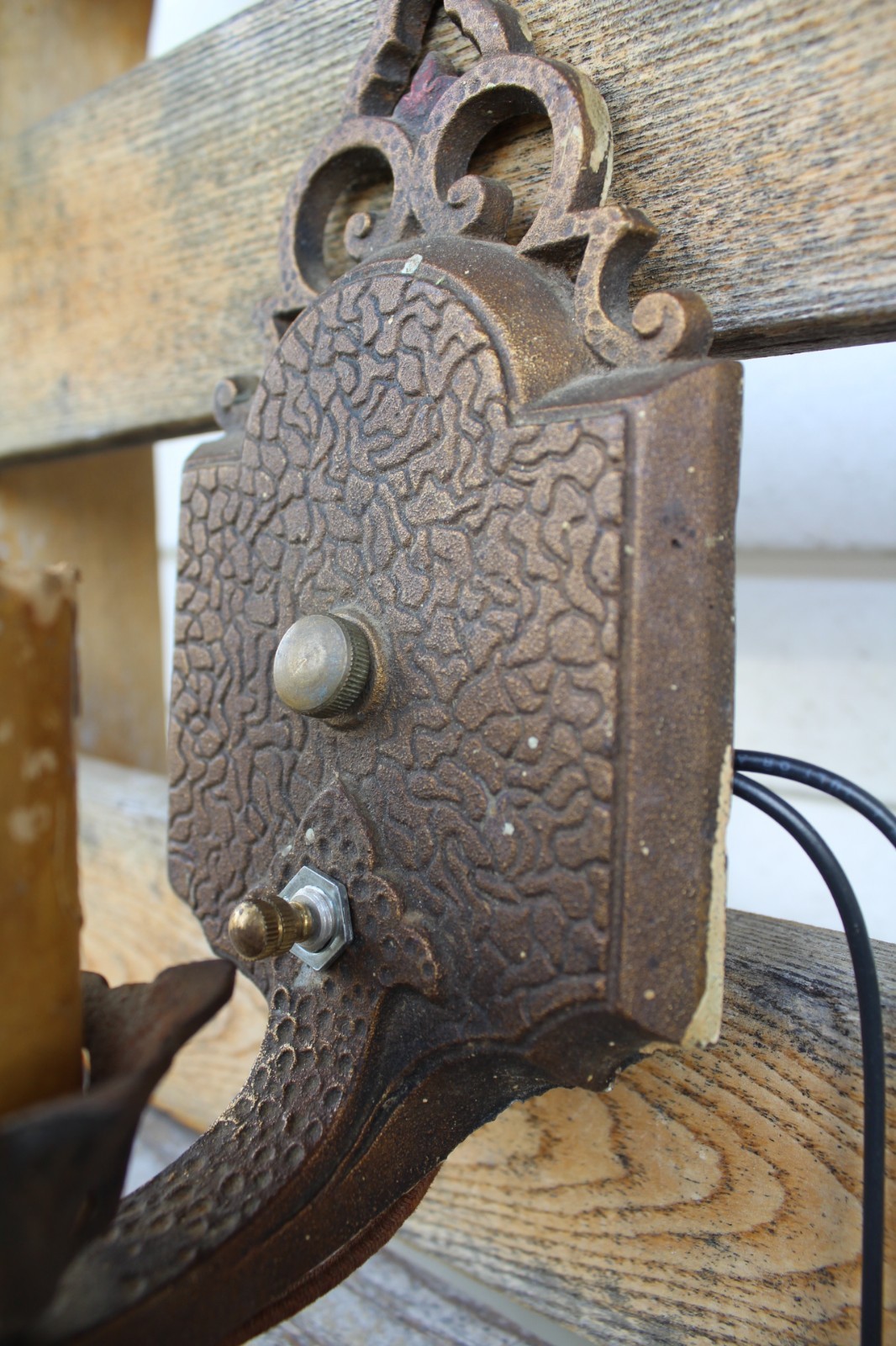 ANTIQUE GOTHIC TUDOR CASTLE MEDIEVAL CANDLE STYLE SCONCE LIGHT FIXTURE ...
