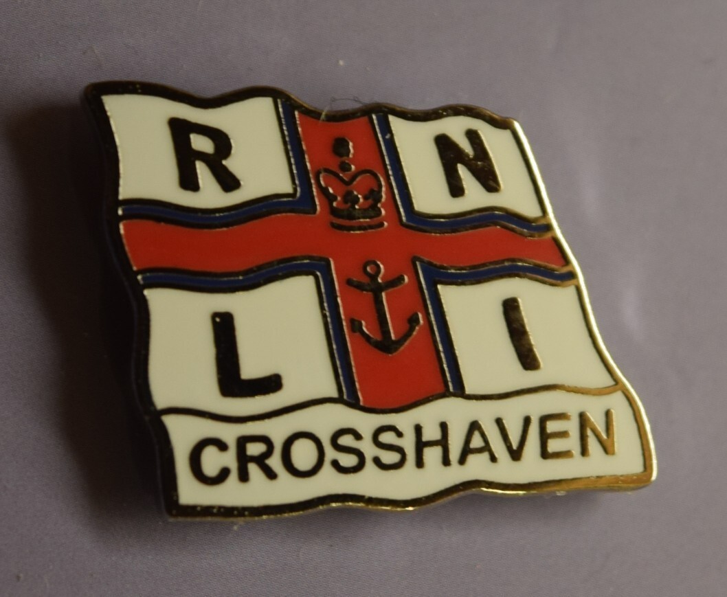 Crosshaven RNLI R N L I Lifeboat Charity Flag Pin Badge | eBay UK
