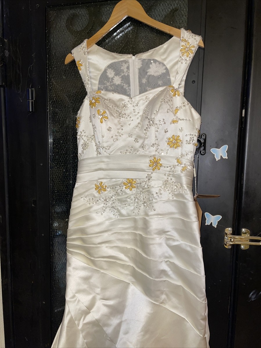 Light Box Wedding Dresses