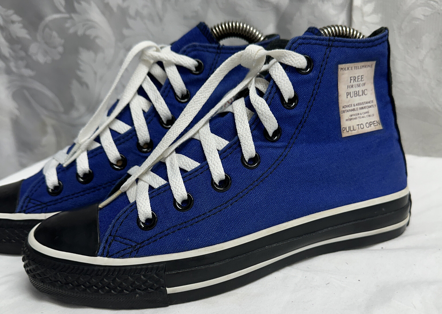 RARE DR WHO CUSTOM Converse Chuck Taylor All Star cus… - Gem