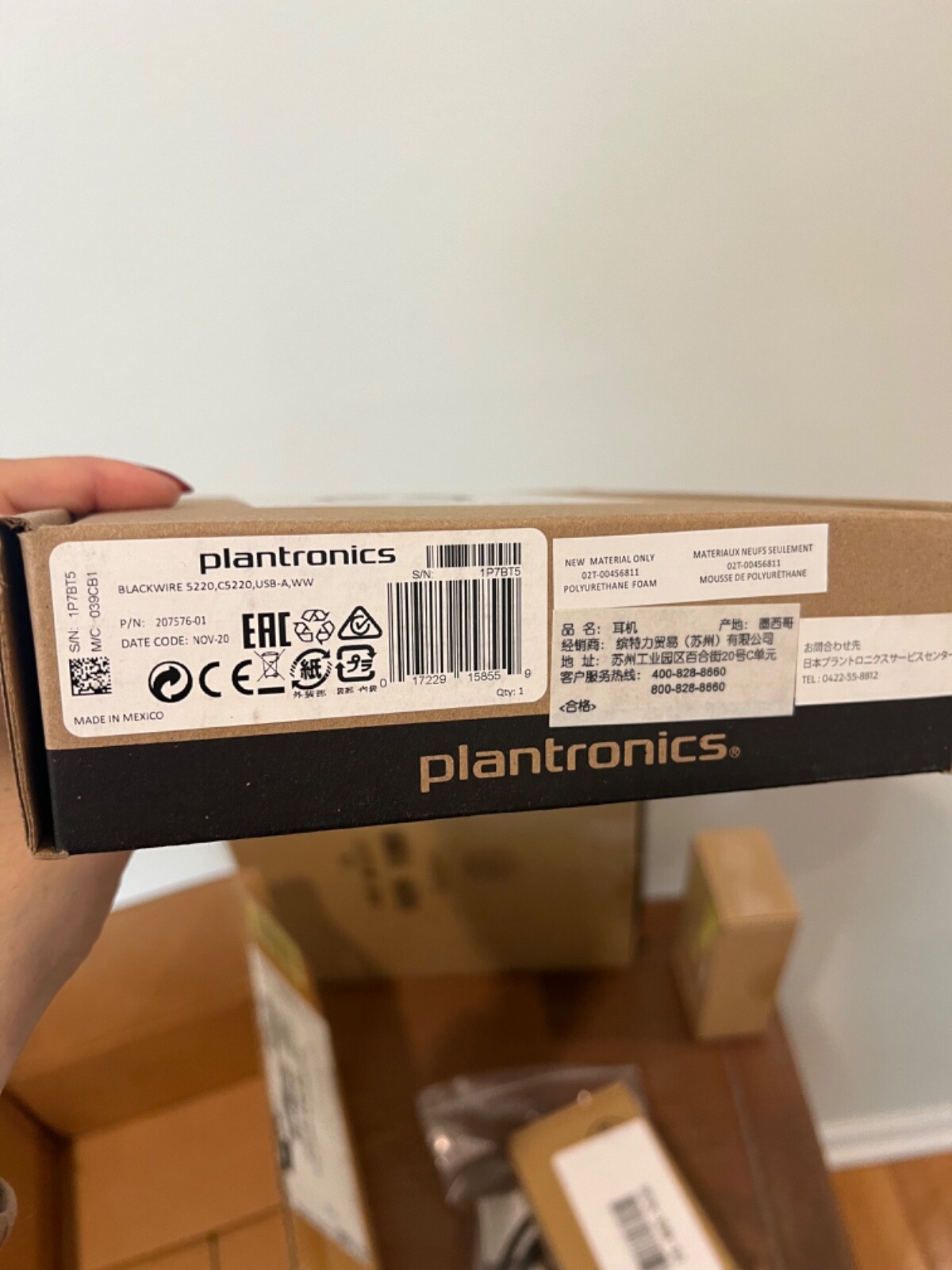 Brand new in box Poly Blackwire 5220 Binaural Headset USB-C w/ Case ...