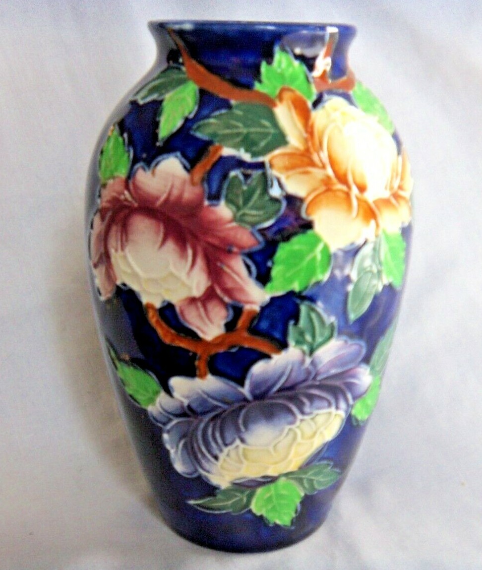 VINTAGE MALING WARE VASE FLORAL PATTERN NEWCASTLE ON TYNE ENGLAND | eBay