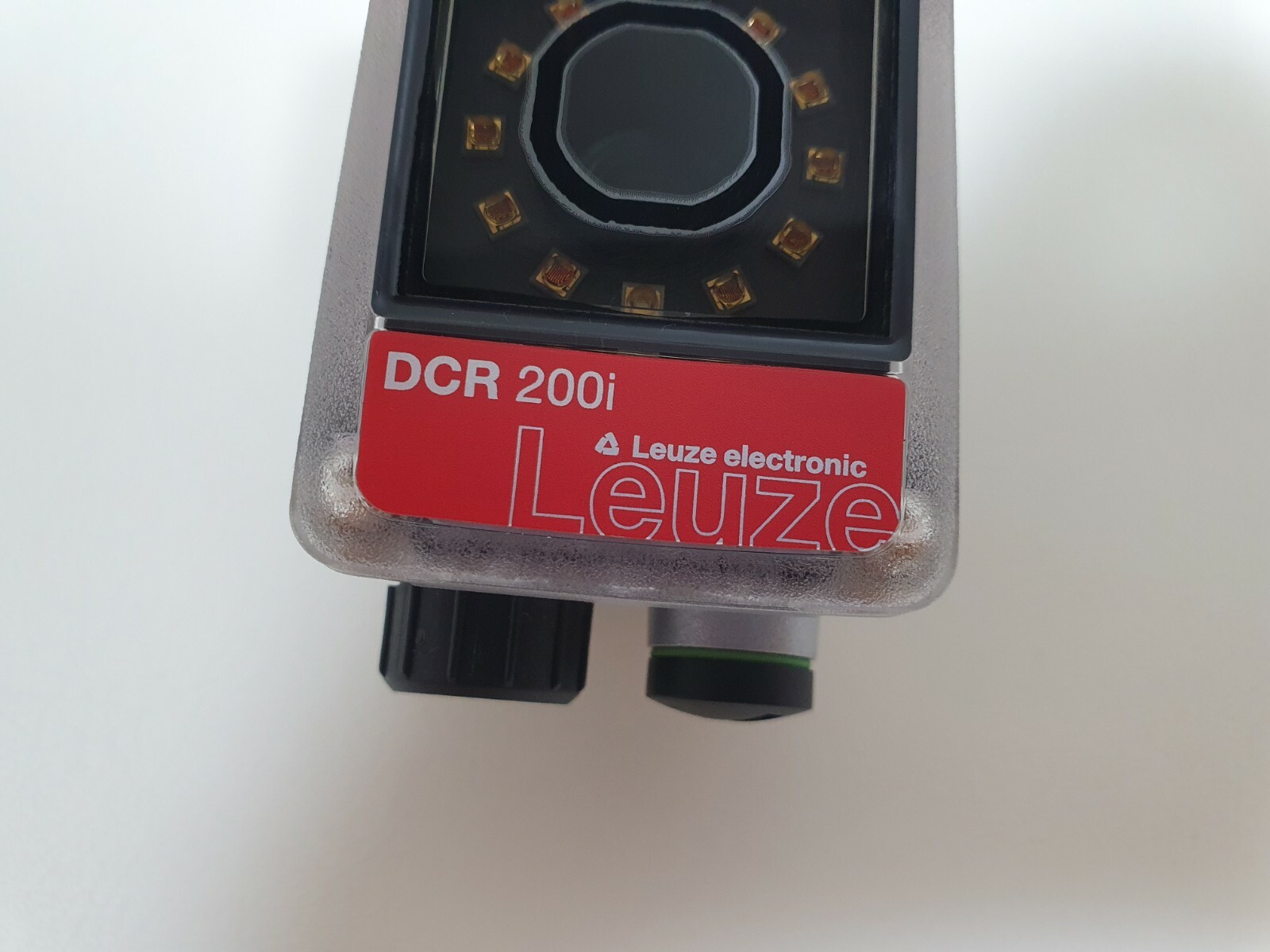 LEUZE DCR 200i , DCR 202i-FIX-M2-102-R3-P P/N: 50135658 2D Code Reader ...