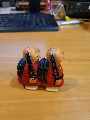 Vintage Hap Hop WWII Soldiers Red Toy Ramp Walkers Walkies | eBay