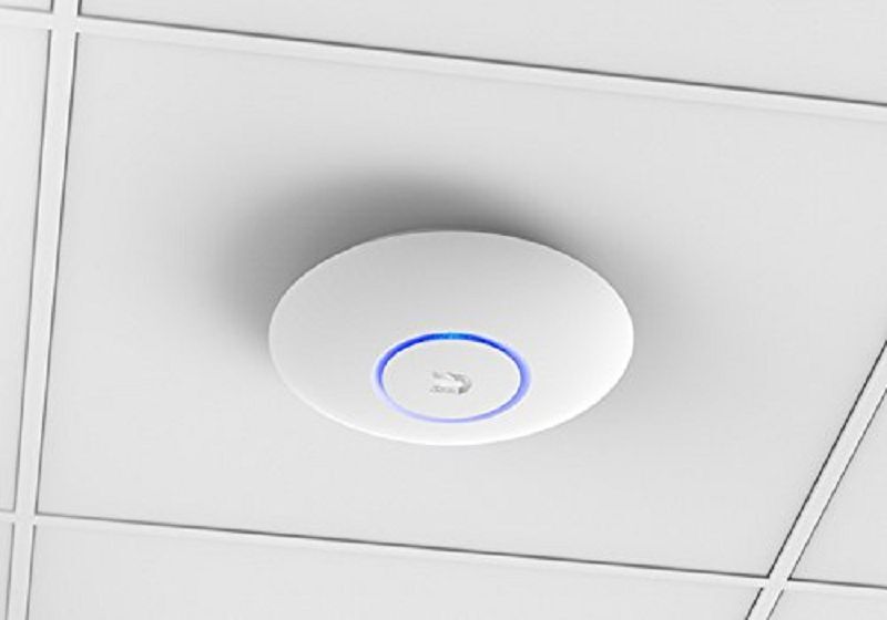 Commerciante: Ubiquiti Reti UAP-AC-PRO Bianco Con Poe Injector + Mwst ...