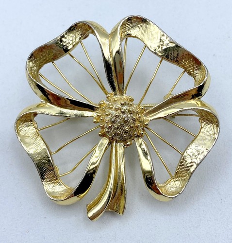 C4-962 VINTAGE BROOCH GOLD TONE PIN 1.5" STEM FLOWER | eBay