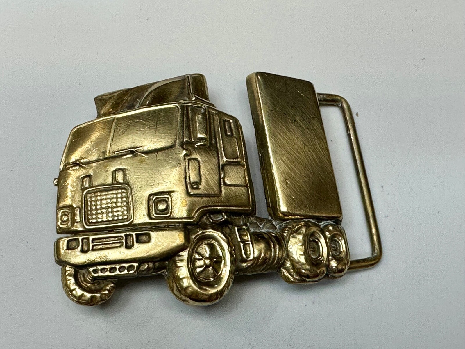 Semi Drivers cutout Big Rig Tractor Trailer Solid Bra… - Gem