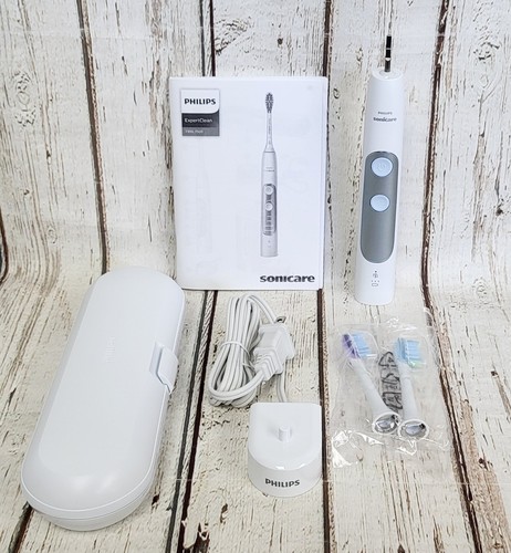 PHILIPS Sonicare 7400 ExpertClean Electric Toothbrush with APP, HX9645 ...
