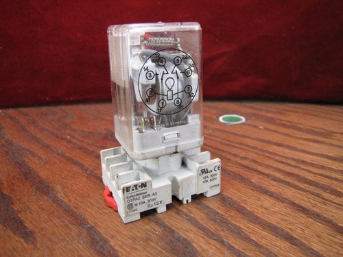 Allen Bradley 24v General purpose 24 Volt AC Relay with Socket # 700 ...