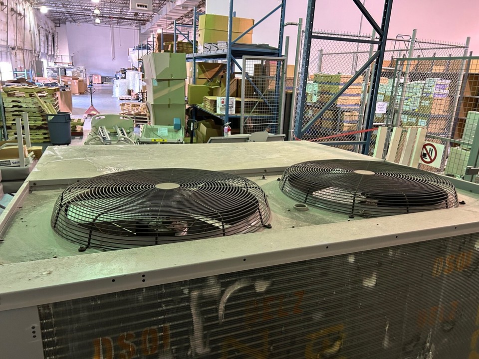 Carrier 20 Tons Rooftop HVAC, Model 50TM-025---511AA,208/230V,3PH, 60Hz ...