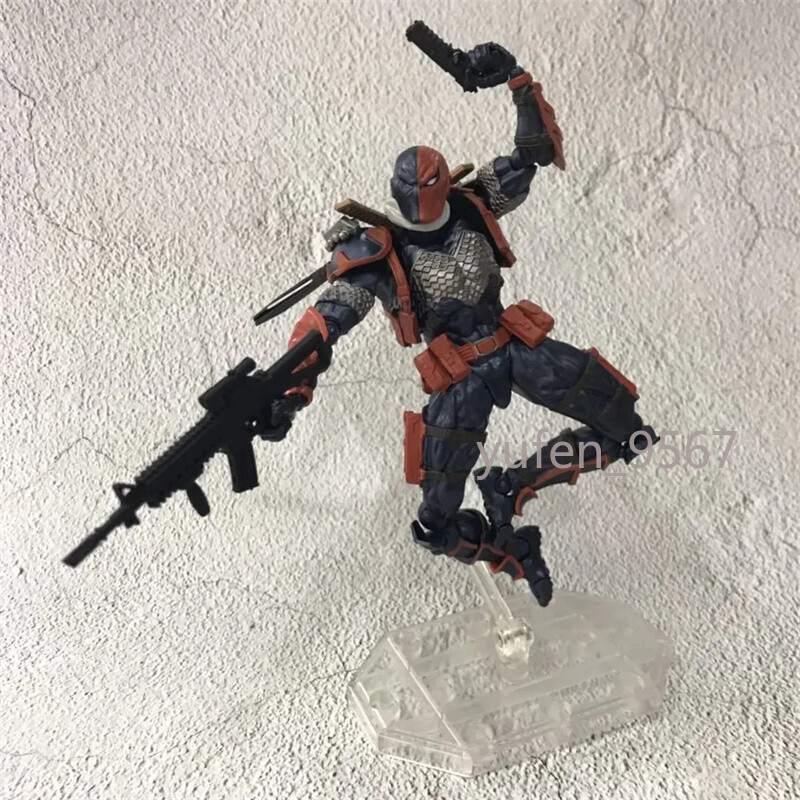 Amazing Yamaguchi Revoltech No.011 Deathstroke PVC Action Figure ...