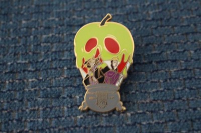 Disney Pin Mystery Villains Hot Air Balloon Maleficent Evil Queen Apple ...