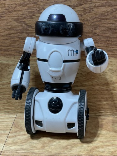 WowWee 0820 MiP White/Black RGB LED Eyes The First Balancing Toy Robot ...