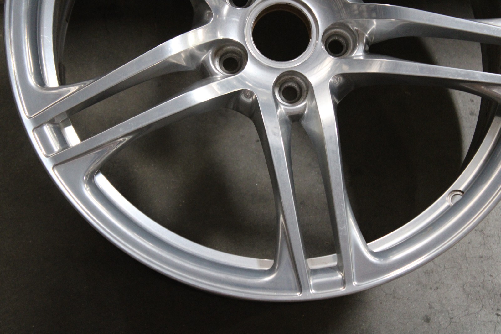 11 12 13 14 Audi R8 OEM Wheel Rim 19x8.5 19" 420601025AE CS2 ET 42 ...