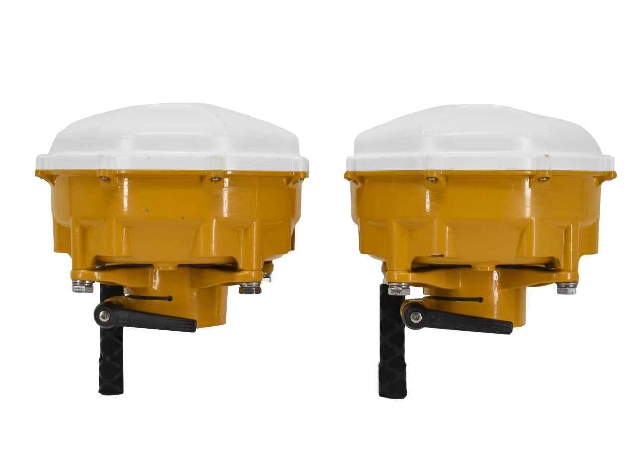 CAT Accugrade GPS Machine Control Kit w/ CB460 3D Dozer Autos, Dual ...