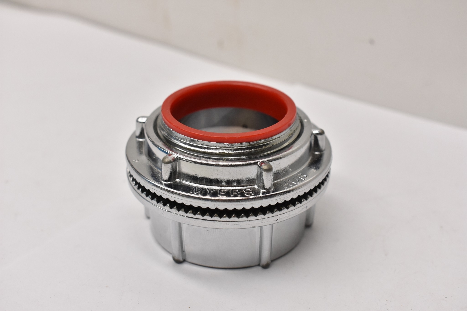 Meyers Hub Scru-Tite ST-5 Conduit Connector 3104120 1-1/2" Chrome ...