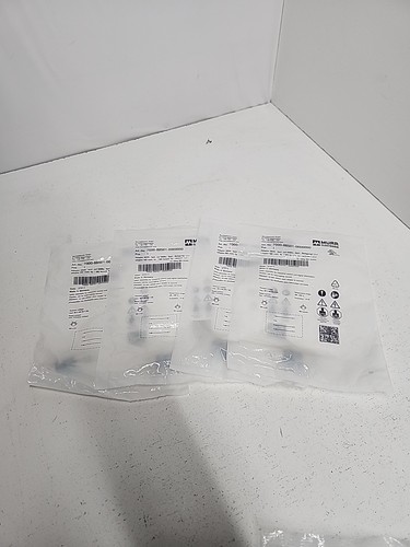 (4) 7000-88511-0000000, MurrElektronik, ADAPTOR M8 MALE / M8 FEMALE CO ...