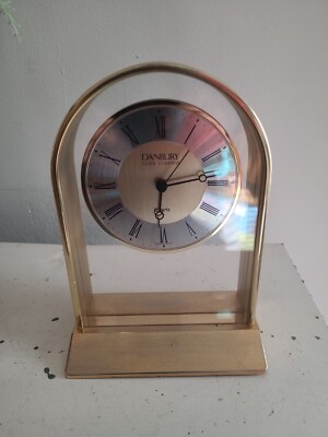 Danbury Quartz table top clock. | eBay