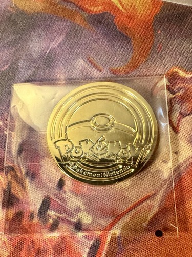 Pokemon TCG Charizard GOLD Metal Coin UPC Premium Collection 2022 NEW ...