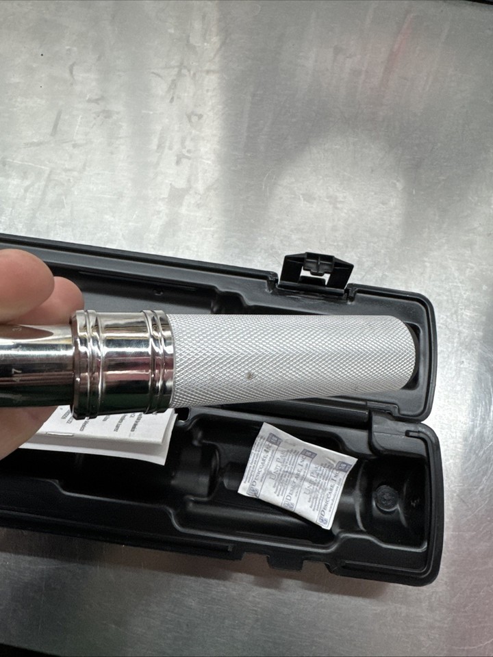 Snap-On QD2R100A 3/8" Drive SAE Adjustable Click-Type Fixed Ratchet ...