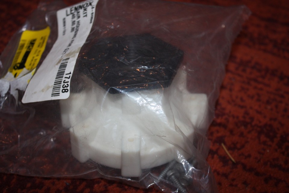 17J38 Lennox pulse furnace natural gas air flapper diaphragm housing ...